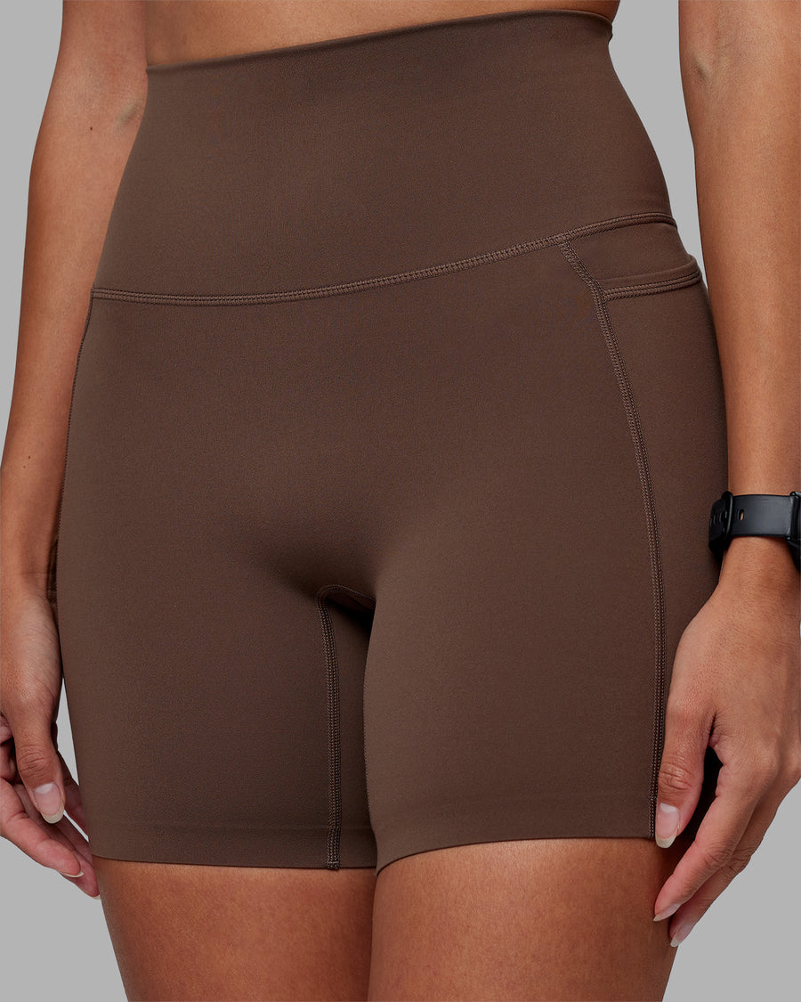 Elixir Ultra High-Rise 6" Short Pockets - Chocolate Martini | LSKD