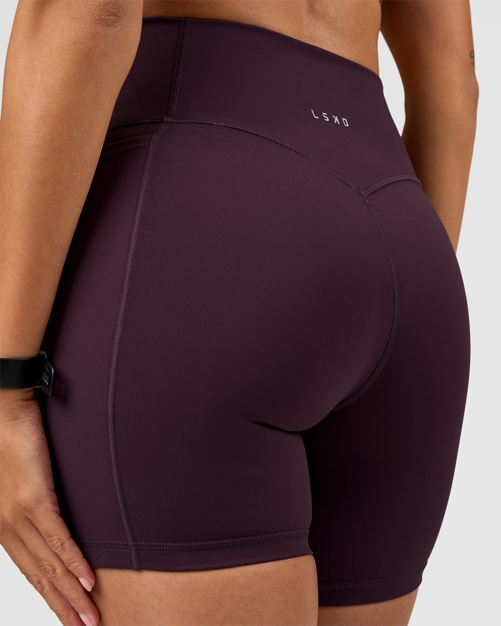 Fusion V-Contour Ultra High-Rise 6" Short Pockets - Midnight Plum | LSKD