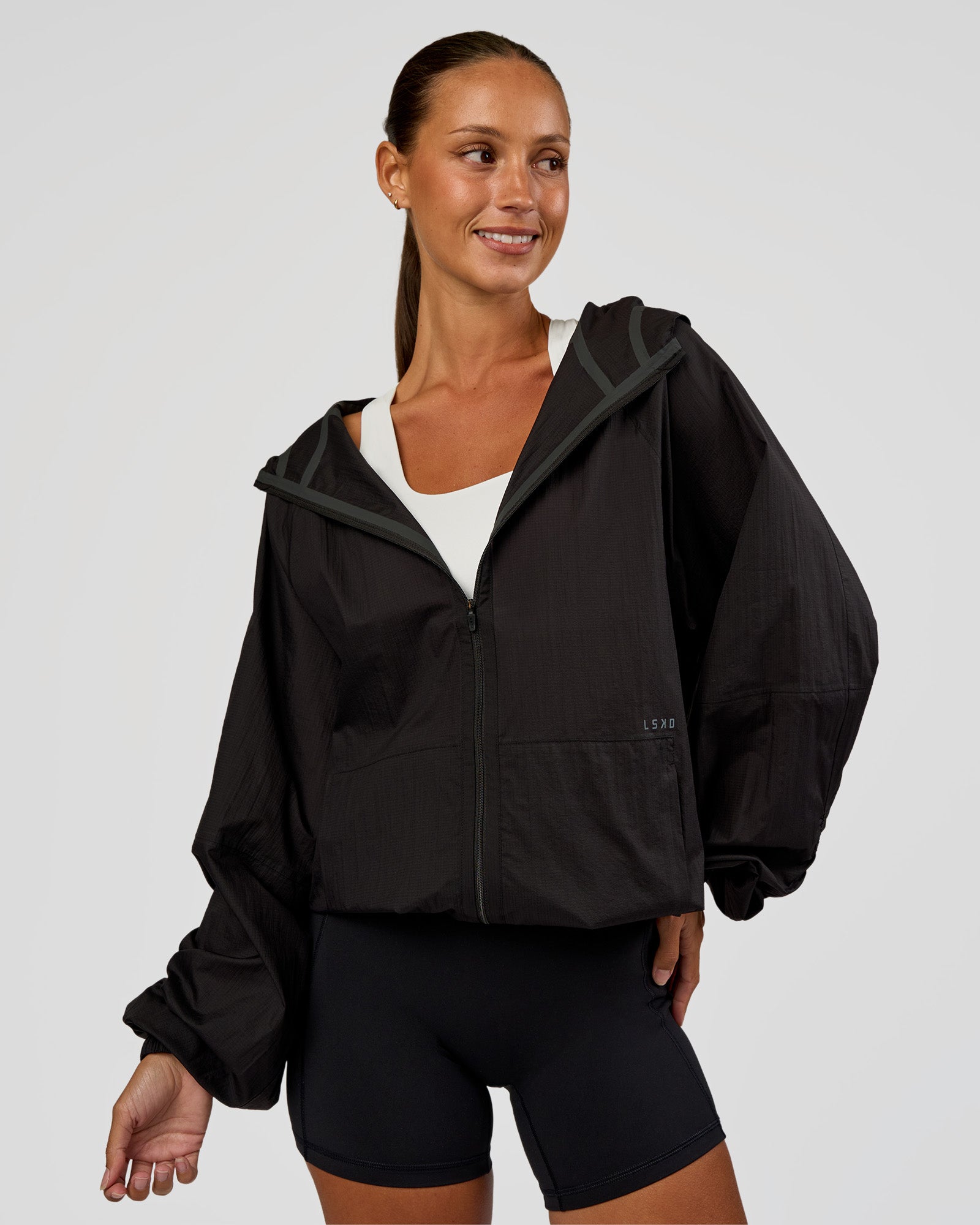 Run Light Jacket - Black | LSKD