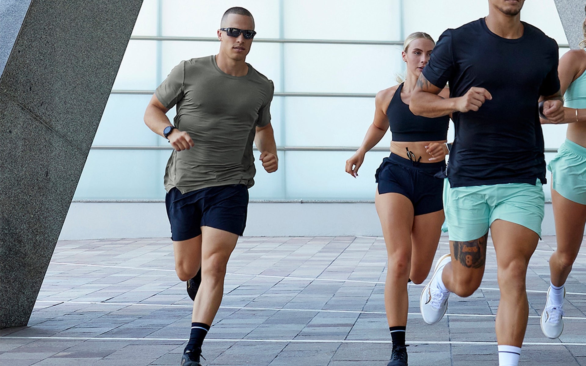 Pace Running Tee - Black | LSKD